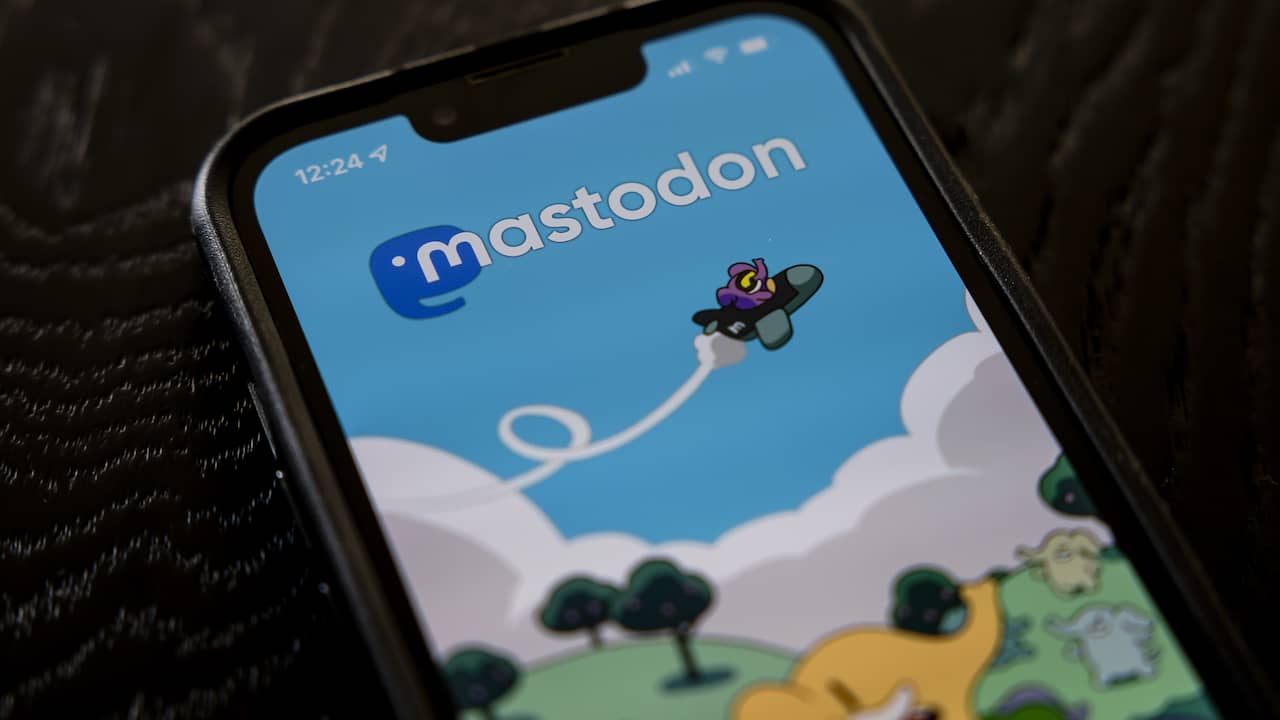 Europese Commissie zet eigen Mastodon-server op | Tweakers | NU.nl