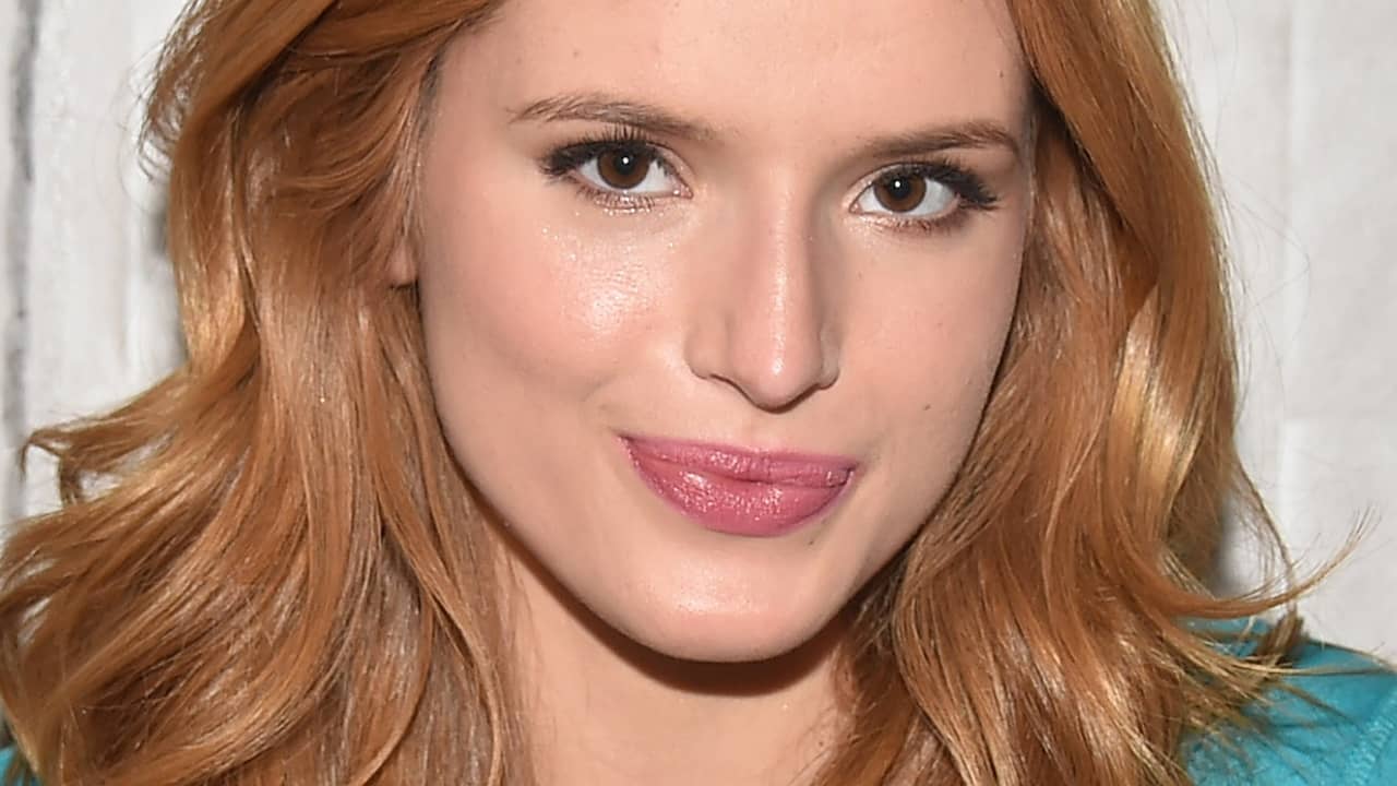 Actrice Bella Thorne en vriend uit elkaar | Achterklap | NU.nl