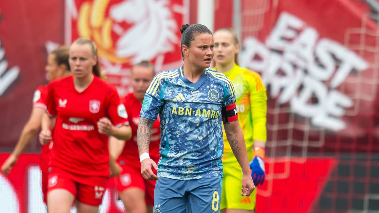 Ajax Vrouwen lijkt titel te kunnen vergeten na afstraffing bij FC Twente | Voetbal | NU.nl