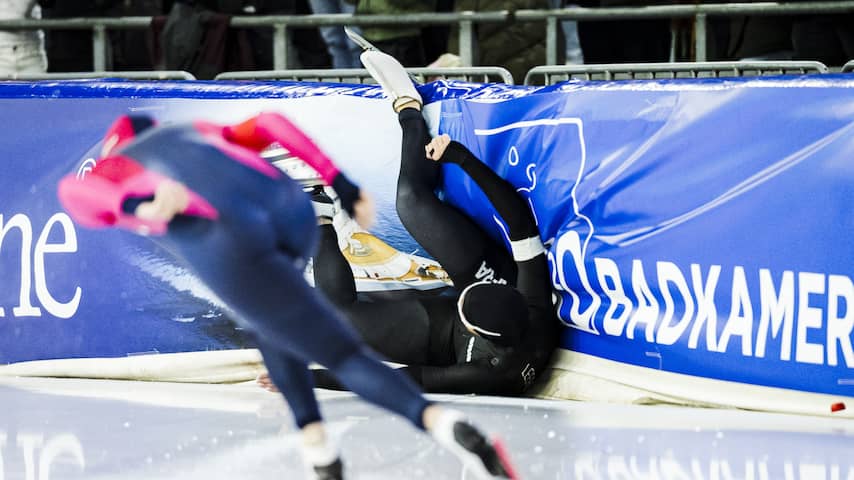 Jutta Leerdam in tranen na ongelukkige val op OKT: 'Ik hoor op de ...