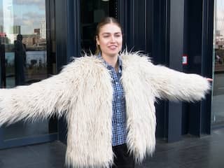 Debuutalbum Roxy Dekker behaalt diamanten status na 200 miljoen streams ...