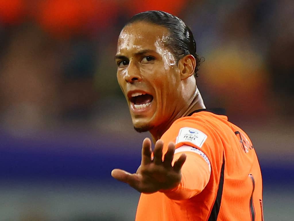 Live WK | Van Dijk na laat gelijkspel Oranje: 'Balen dat de 2-2 zo laat ...