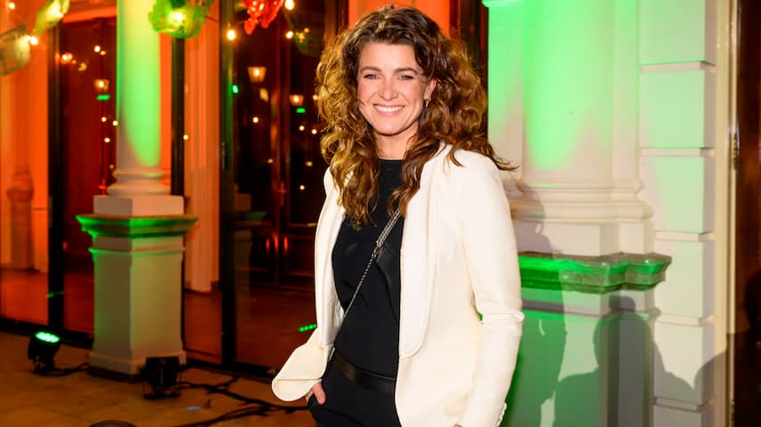 Dieuwertje Blok na neusamputatie voor het eerst niet in Sinterklaasjournaal | Media | NU.nl