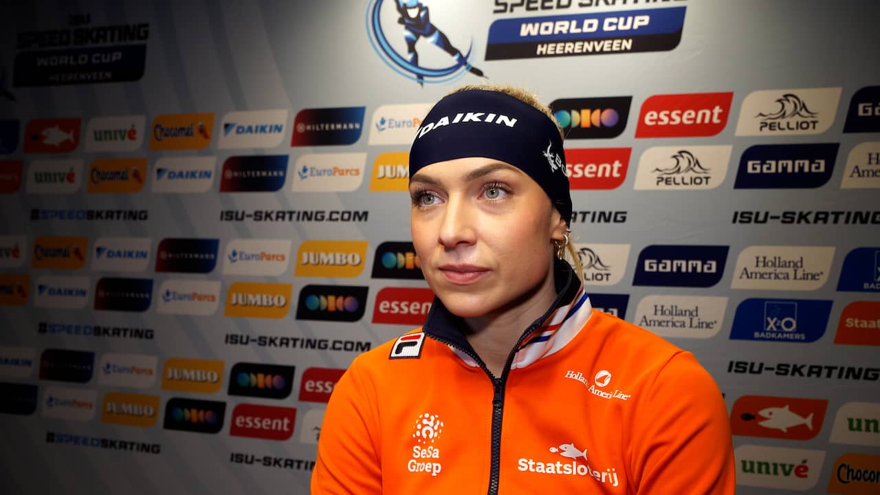 Joy Beune schaatst in toptijd naar zesde wereldbekerzege op rij op 1. ...