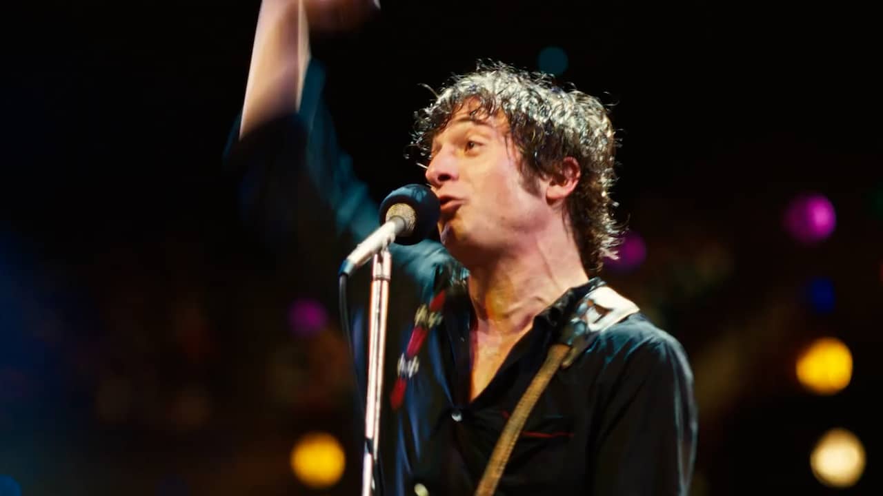 Jeremy Allen White zingt in trailer Bruce Springsteen-film | NU.nl
