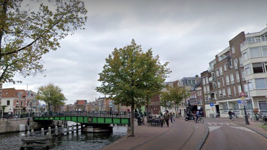 Rivierzwembad in het Spaarne om Haarlemmers op hete dagen te verkoelen ...