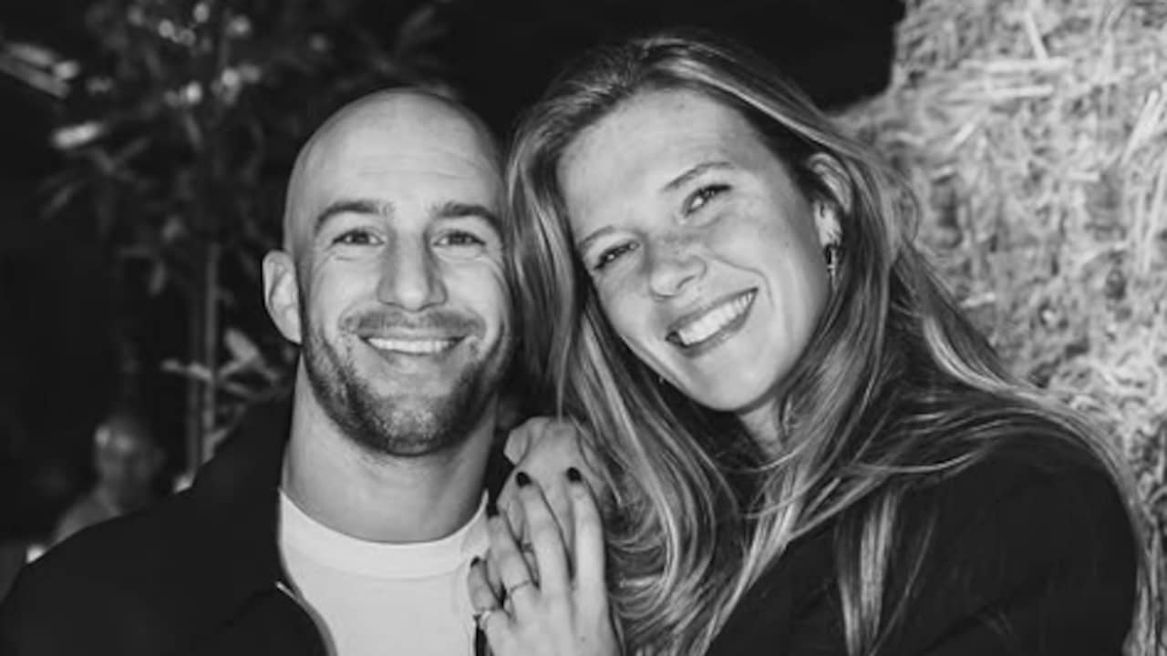 Presentator Jay-Jay Boske en vriendin verloofd: 'Het universum stuurt ons' | Achterklap | NU.nl