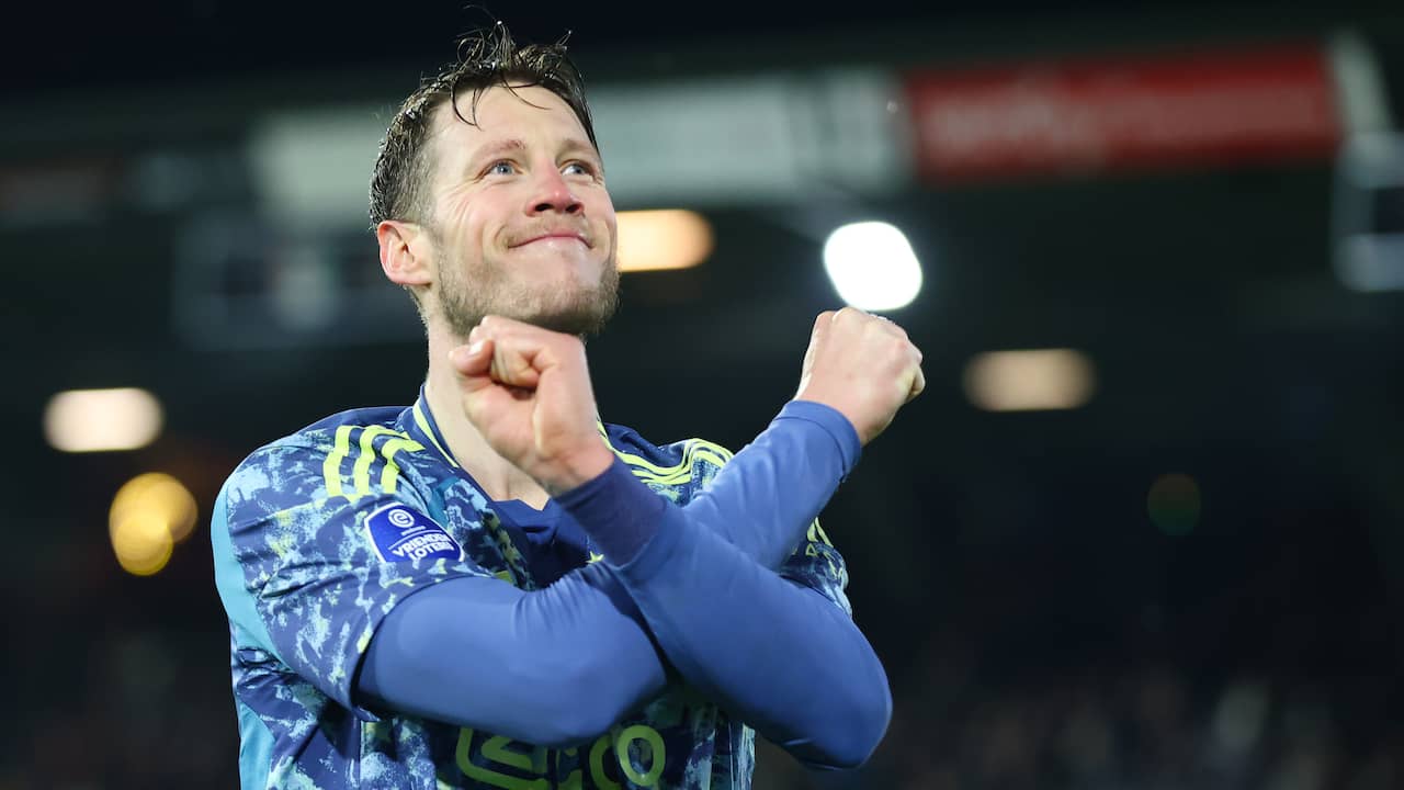 Ajax wint dankzij Weghorst van NEC en stijgt naar tweede plek in Eredivisie | Sport | NU.nl