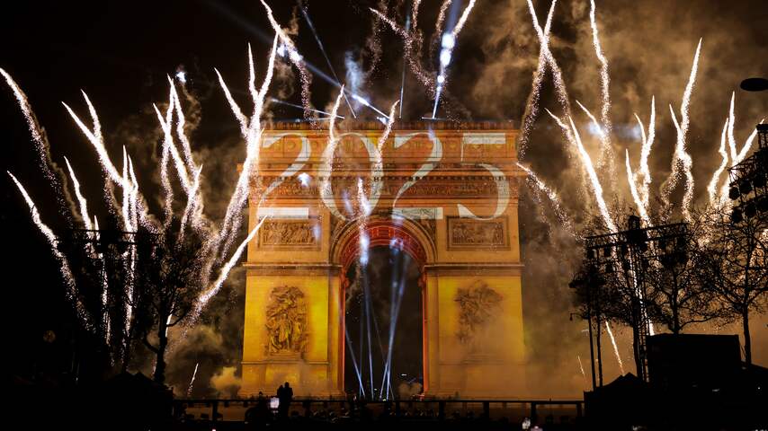 Zo vierden andere landen het begin van 2025 | Jaarwisseling | NU.nl