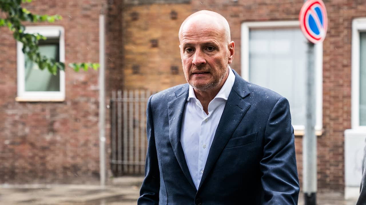 Oud-Jumbo-topman Frits van Eerd moet twee jaar de cel in | Economie | NU.nl