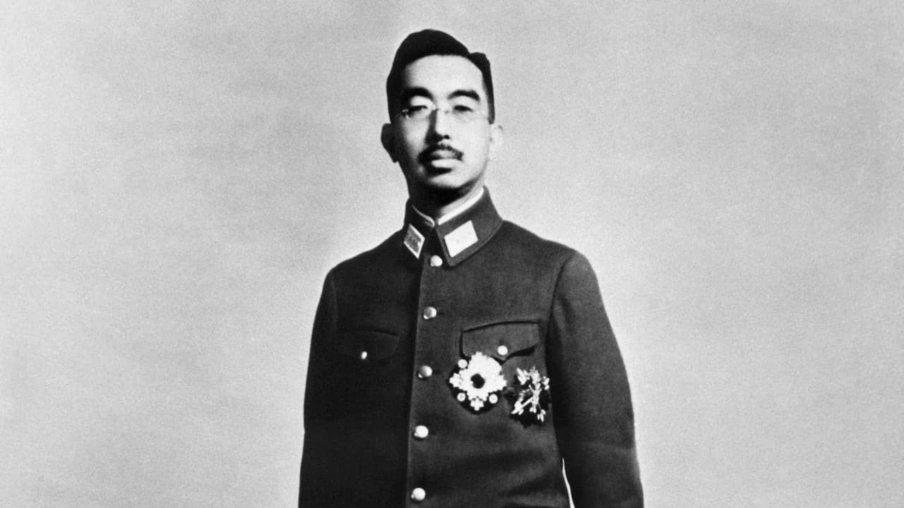 Boek van Japanse keizer Hirohito over Tweede Wereldoorlog geveild ...
