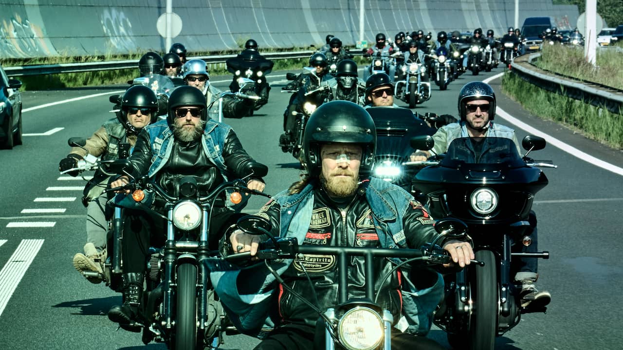 Gijs Naber leidt motorbende in SUGA: Ride or Die: 'Moest imposant ...
