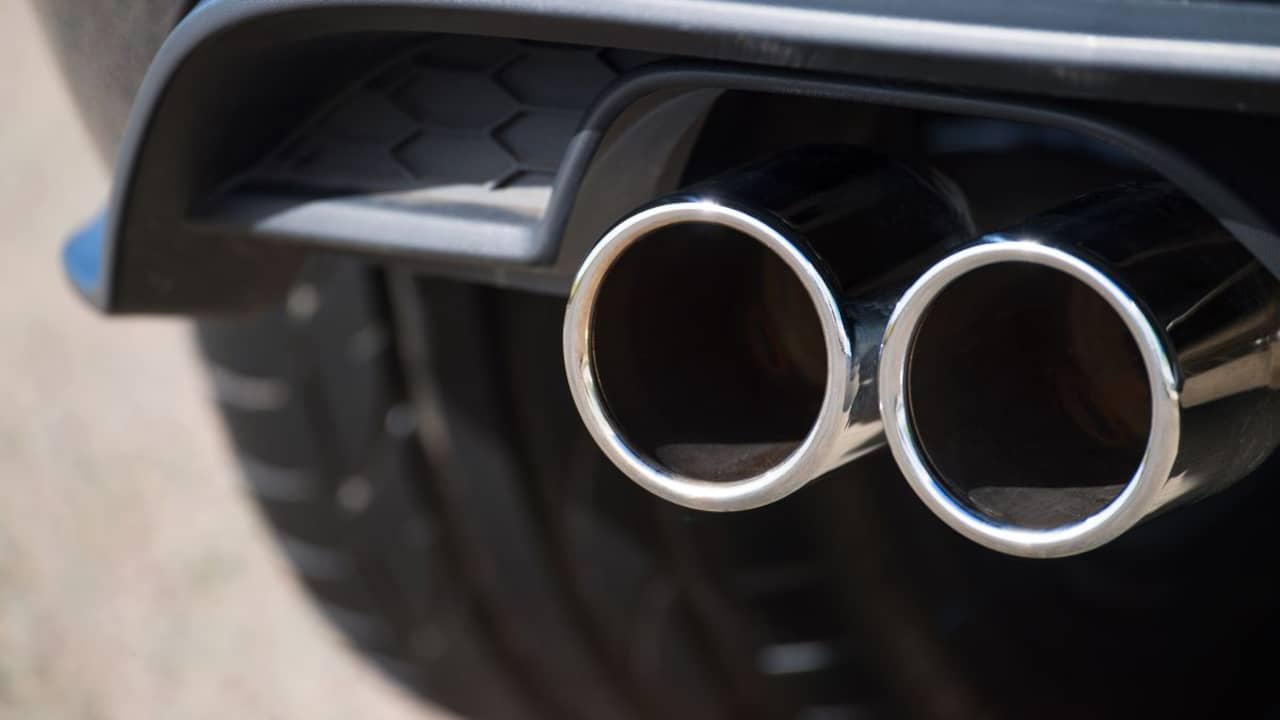 Zoveel herrie mag een auto maken | Onderweg | NU.nl