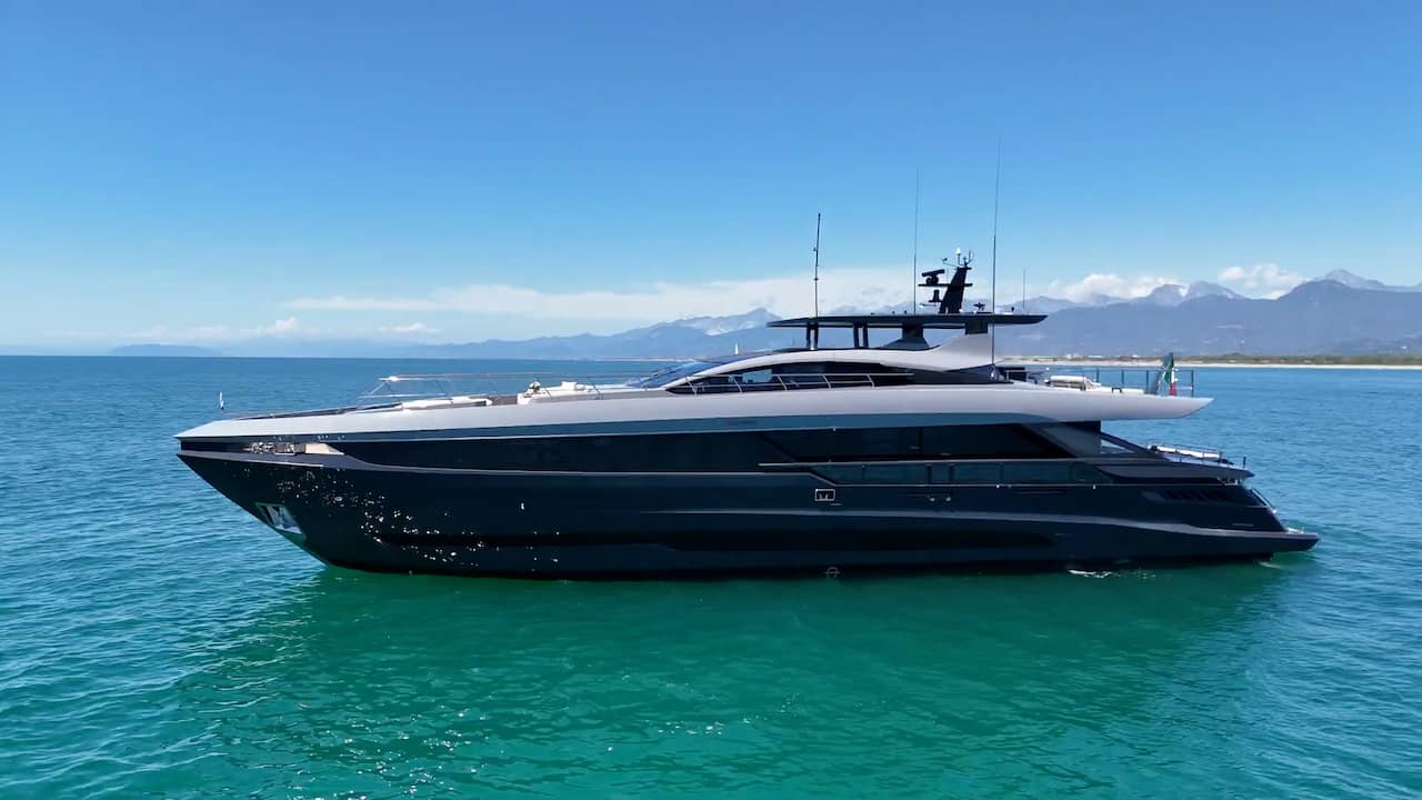 Dit is het nieuwe luxejacht van Max Verstappen | NU.nl