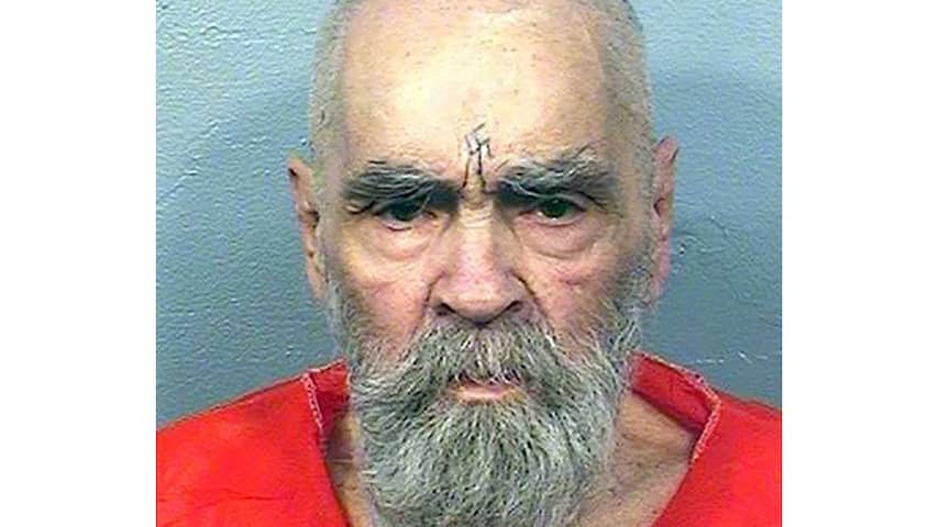 Sekteleider Charles Manson stierf aan hartstilstand en darmkanker ...