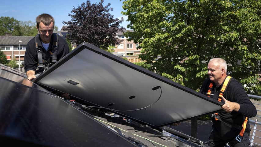 Daken in Oost-Nederland zijn rijk belegd met zonnepanelen, groei zet ...