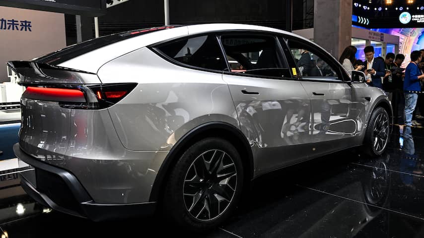 Chinees BYD troeft Tesla af als grootste verkoper van volledig ...