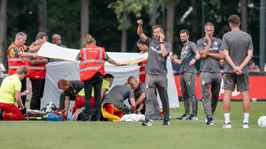 Feyenoorder Beelen loopt zware beenblessure op en wordt meteen ...
