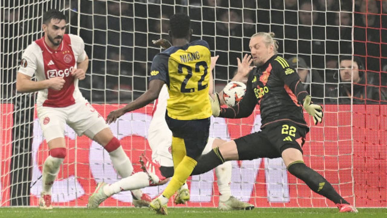 Tiental Ajax met hangen en wurgen door in Europa na beroerde start tegen Union | Voetbal | NU.nl