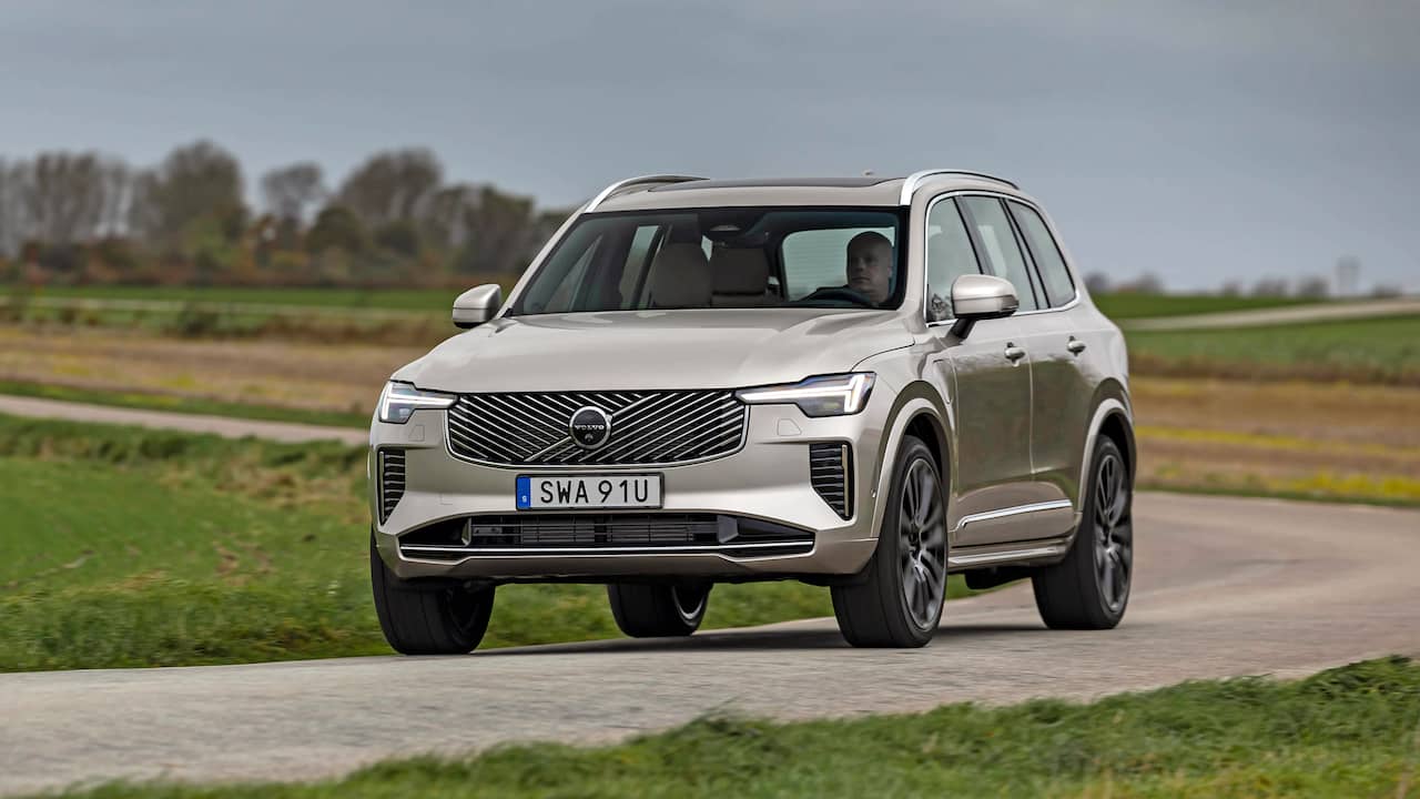 Volvo Xc90 2024 2024 Volvo XC90 T8 Recharge Ultimate Makes Waves In