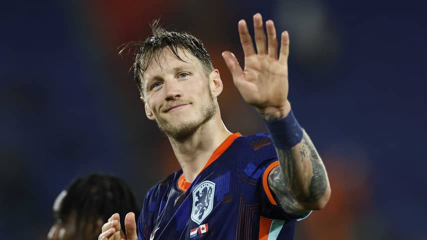 Ajax wil deze zomer verrassen met komst van Oranje-international Weghorst | Voetbal | NU.nl