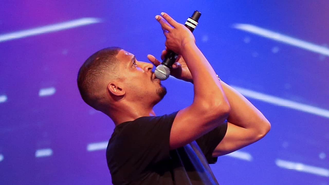 Opgezwolle-rapper Rico is vader geworden | Achterklap | NU.nl