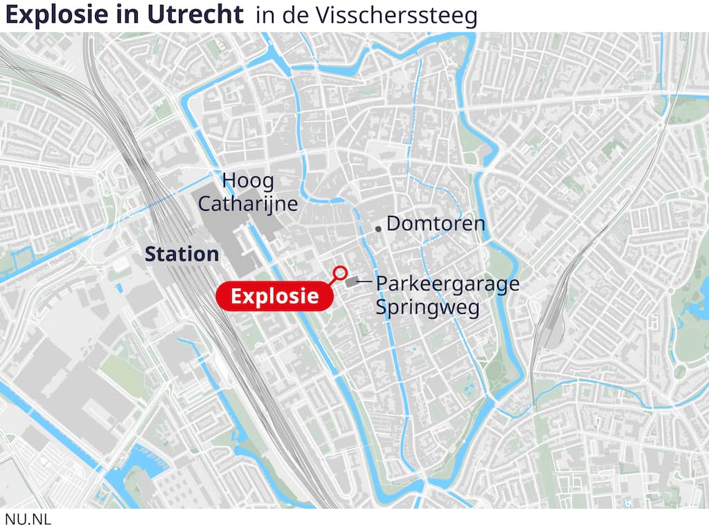 Grote brand na explosie in binnenstad Utrecht, calamiteitenhospitaal ...