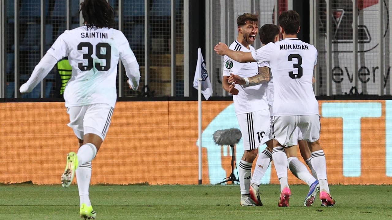 AZ blameert zich tegen nummer vijf van Armenië in Conference League ...