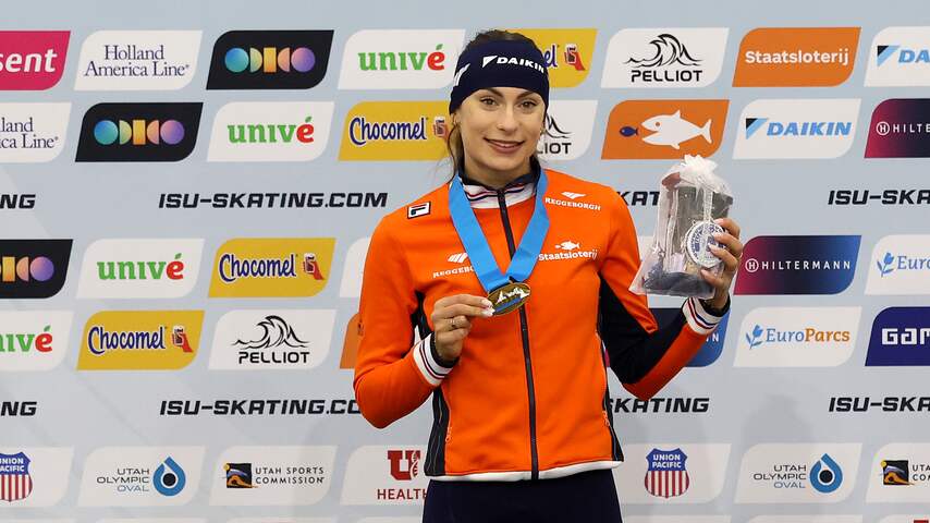 Femke Kok geëmotioneerd na wereldrecord op 500 meter: 'Droom die ...
