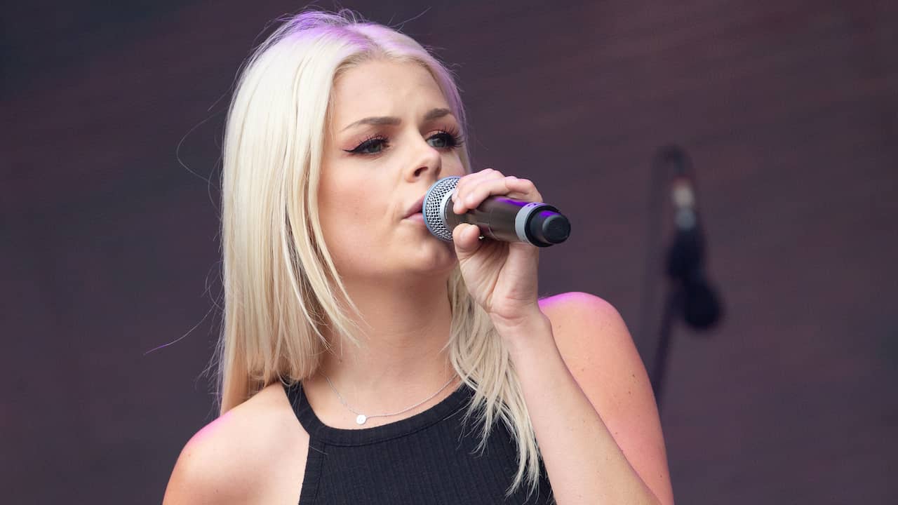 Davina Michelle geeft tweede concert in AFAS Live | Muziek | NU.nl