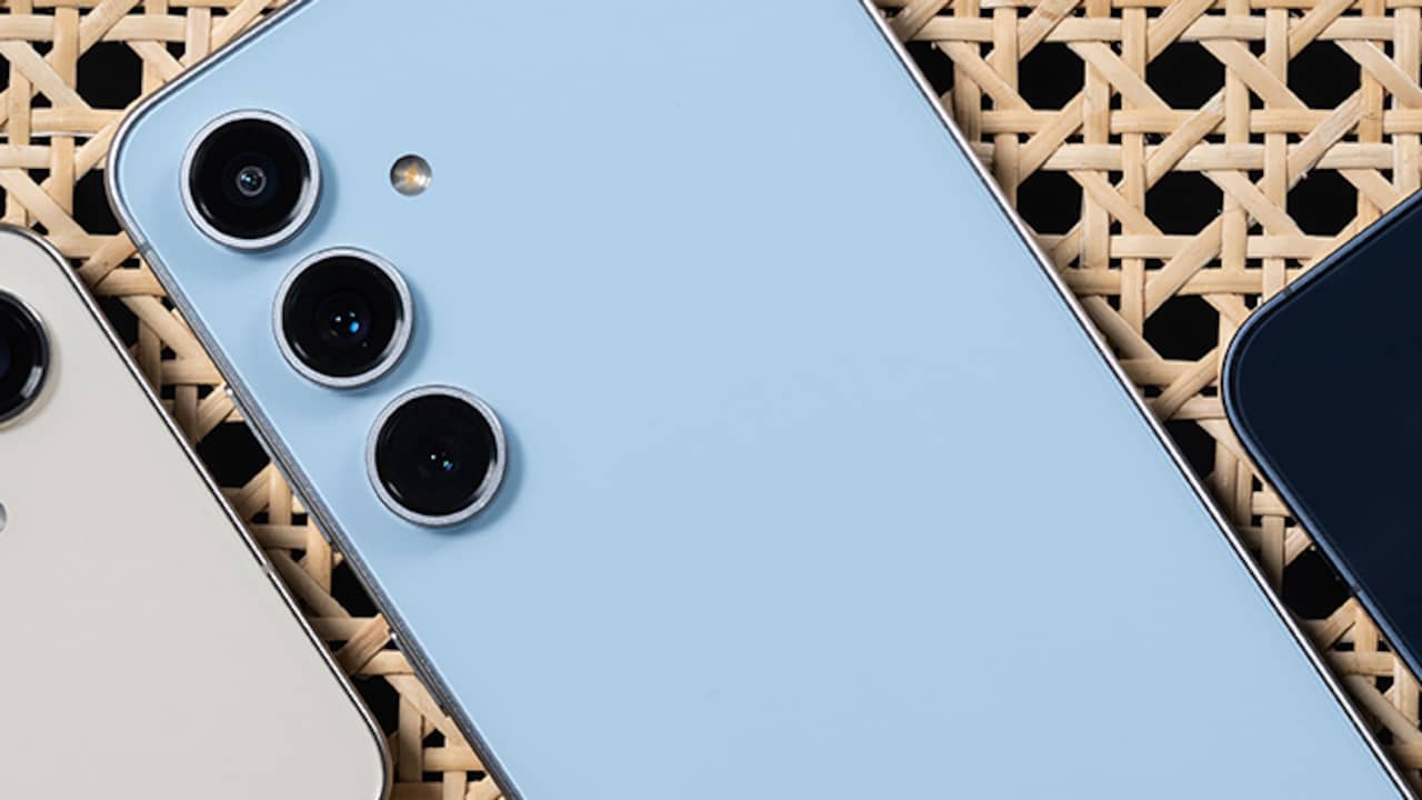 Review: Samsung S24 FE is de keuze voor wie niet kan kiezen | Tweakers ...