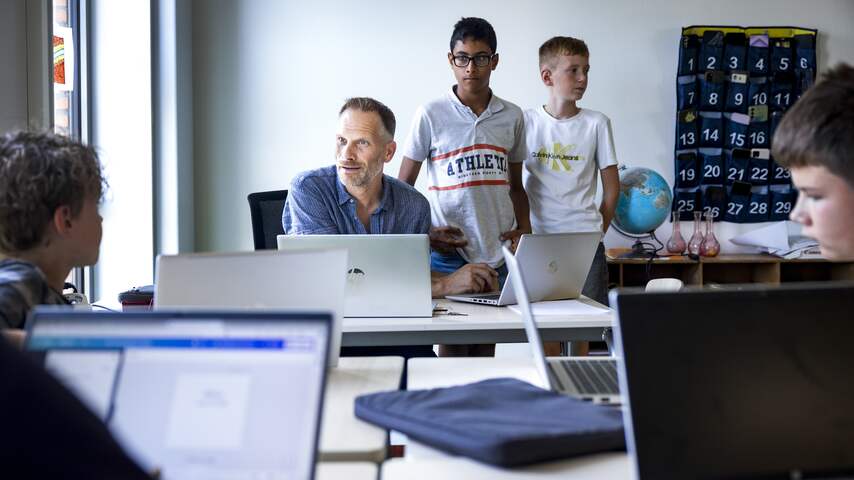 Niet alle leraren even bekwaam doordat eisen 'te globaal zijn beschreven' | Binnenland | NU.nl