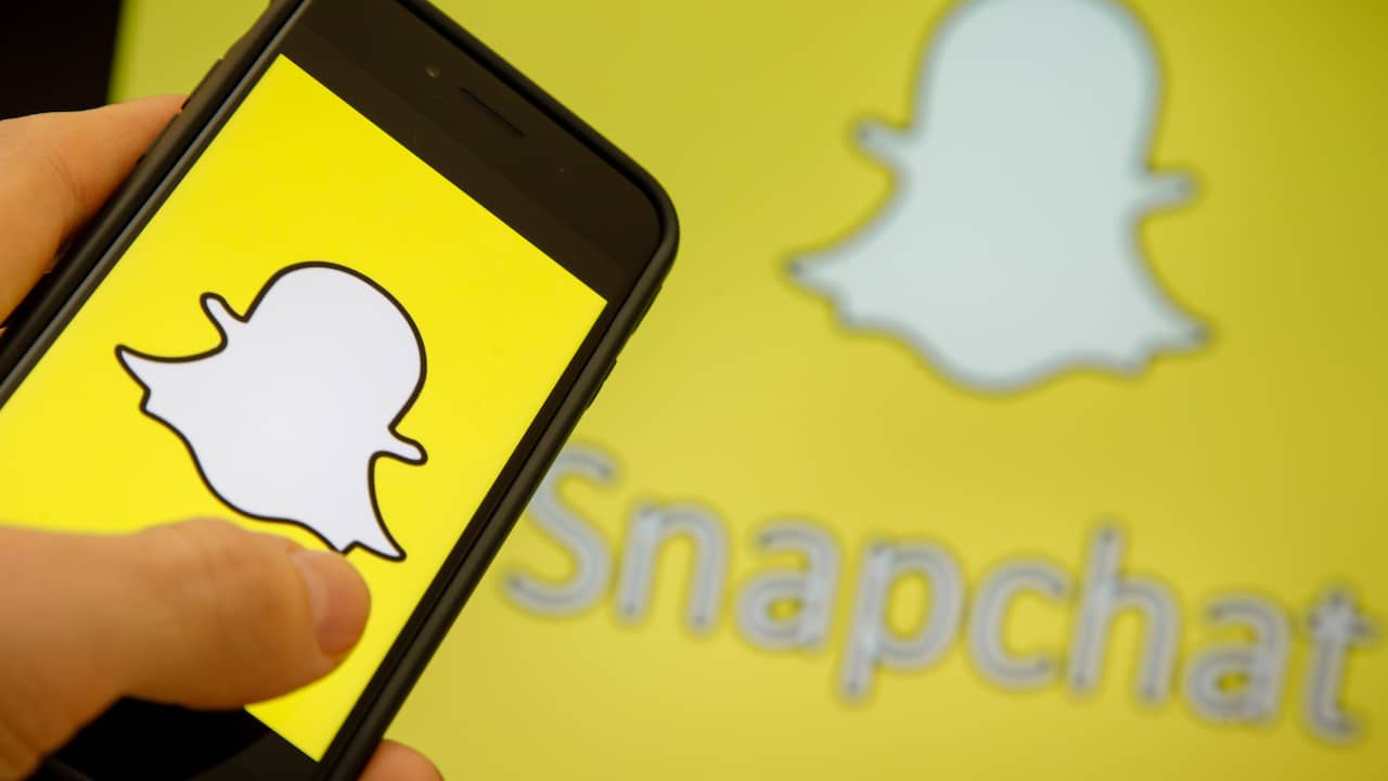 Ouders kunnen binnenkort zien met wie kinderen op Snapchat locatie ...