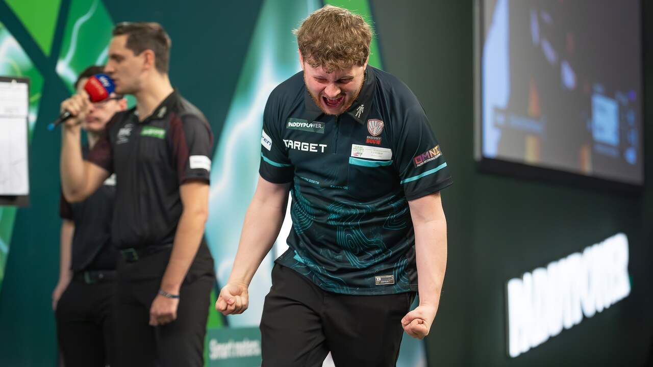 Live WK darts | Reacties na krankzinnige zege Doets op oud-kampioen ...