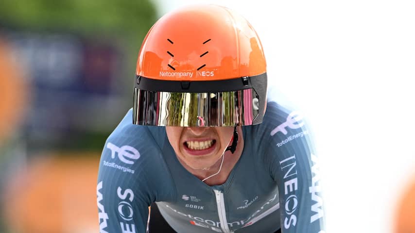 Thymen Arensman doet met toptijdrit uitstekende zaken in Giro ...
