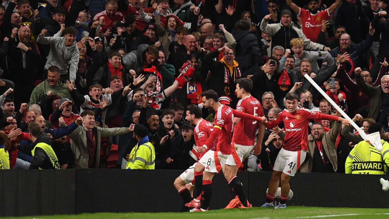 Maguire kopt in bizarre ontknoping 5-4 binnen en laat Old Trafford ontploffen | NU.nl