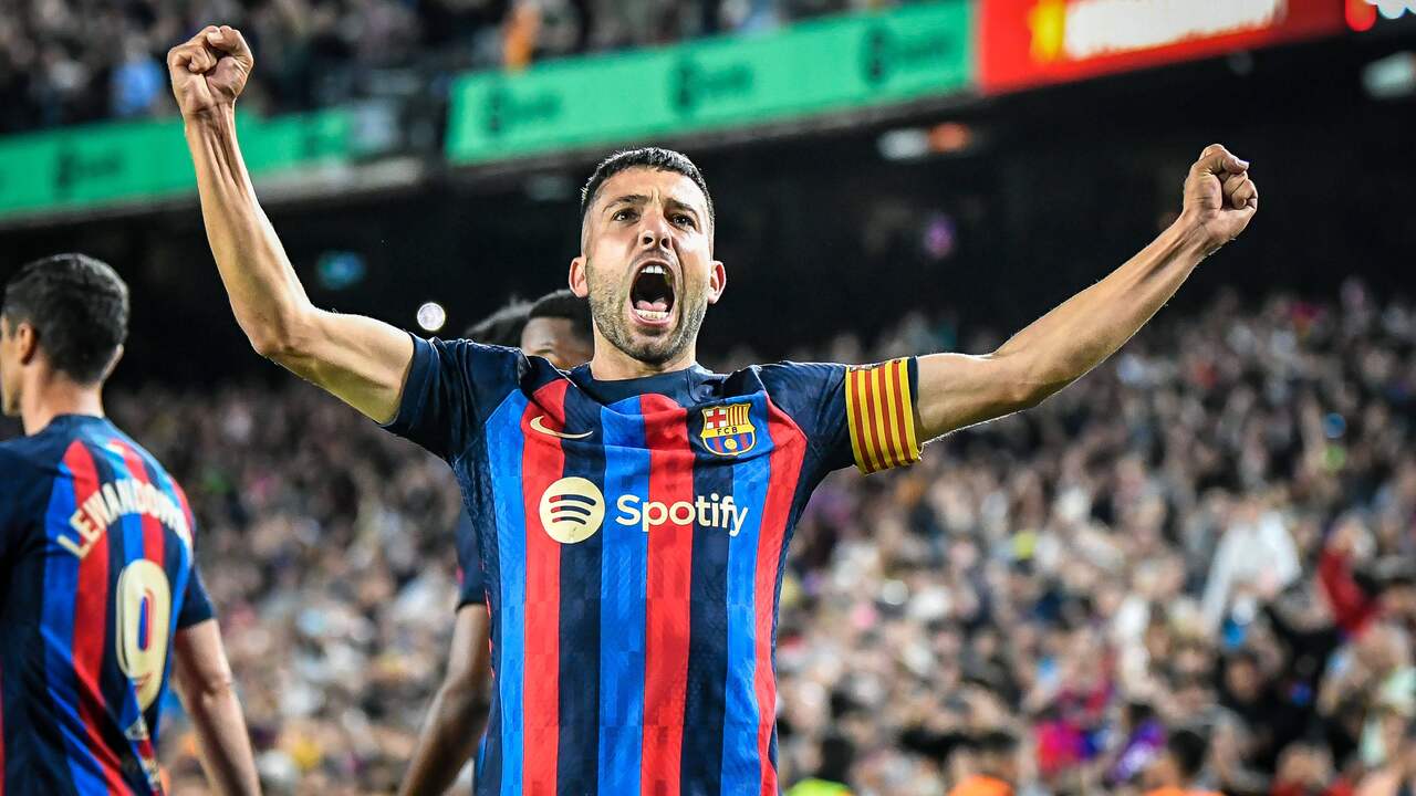 Na Piqué en Busquets vertrekt ook oudgediende Jordi Alba bij FC ...