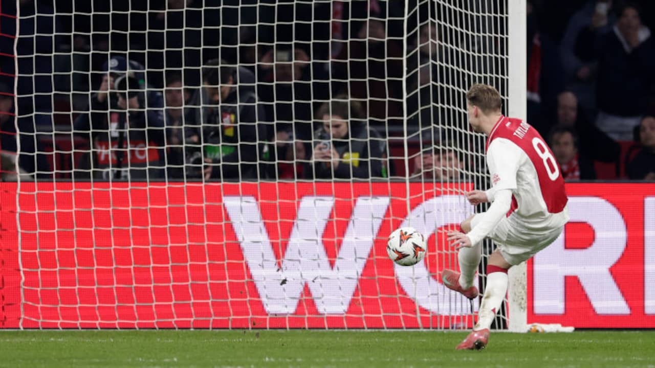 Tiental Ajax met hangen en wurgen door in Europa na beroerde start tegen Union | Voetbal | NU.nl