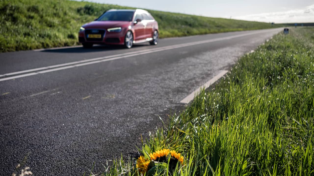 Ouders van doodgereden Tamar (14) uit Marken stappen naar de rechter ...