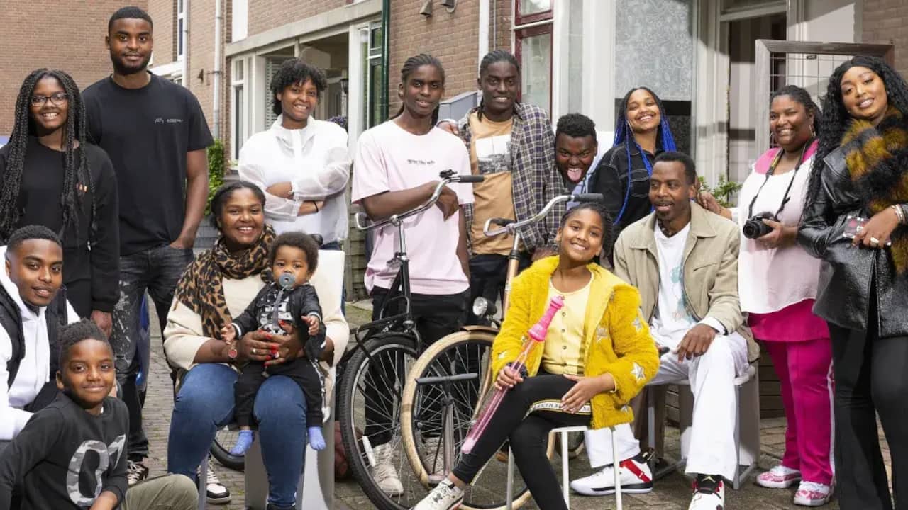 Aankondiging veertiende kind in Een huis vol-familie Baumgard blijkt grap | Achterklap | NU.nl