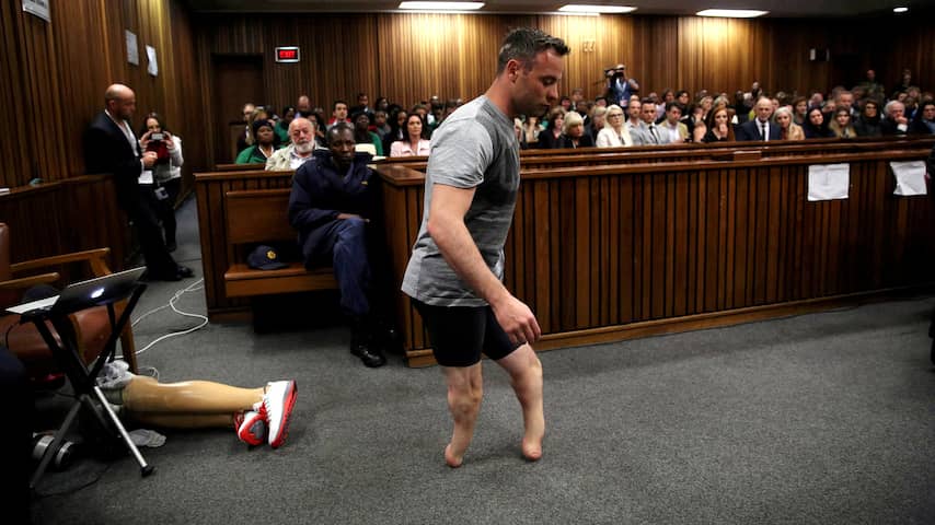 'Blade Runner' Oscar Pistorius die vriendin vermoordde na 8,5 jaar ...