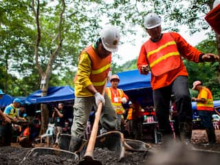 Reddingsactie grot Thailand | NU - Het laatste nieuws het eerst op NU.nl
