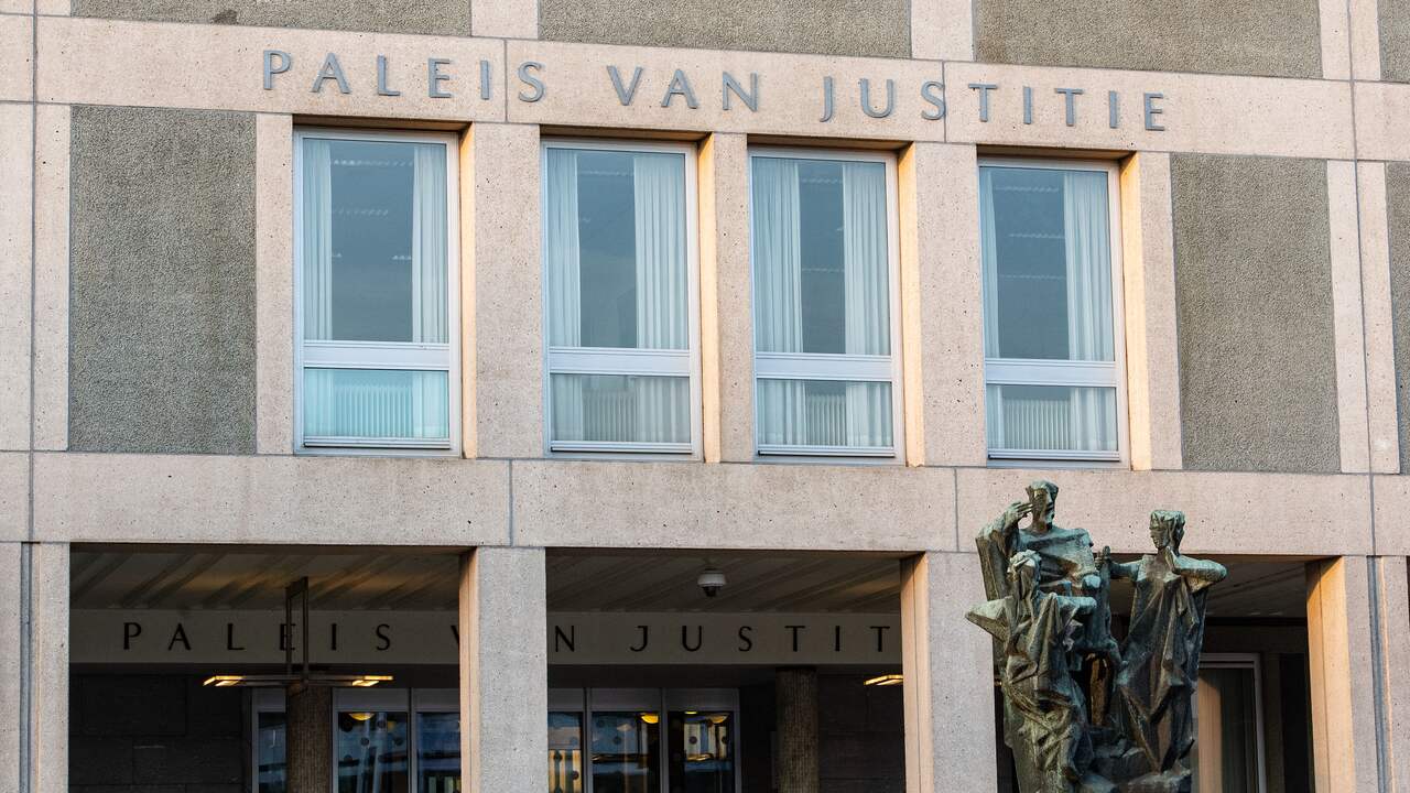 Pooiers die minderjarige meisjes seksueel uitbuitten willen cel uit ...