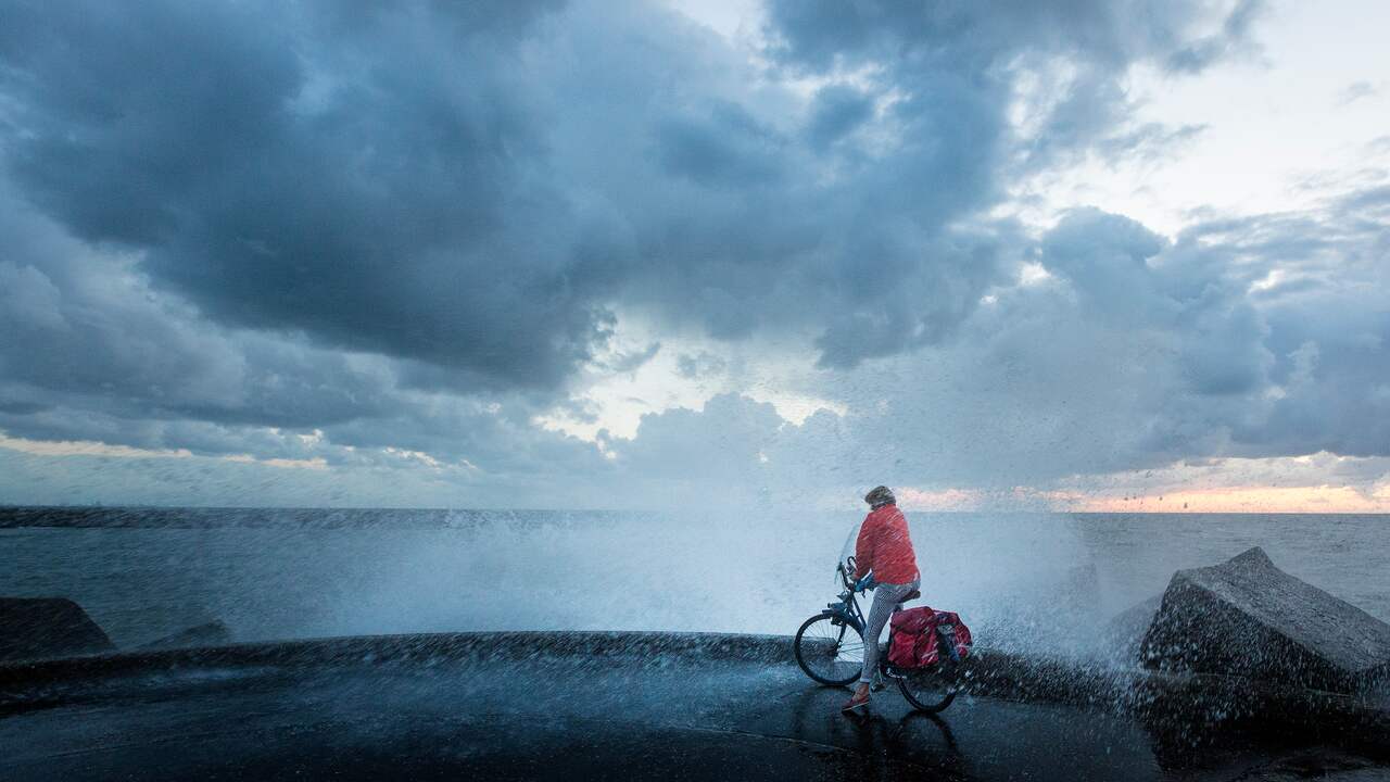 Weerbericht | Wolkenvelden in vrijwel hele land, maar het blijft wel droog | Weerbericht | NU.nl