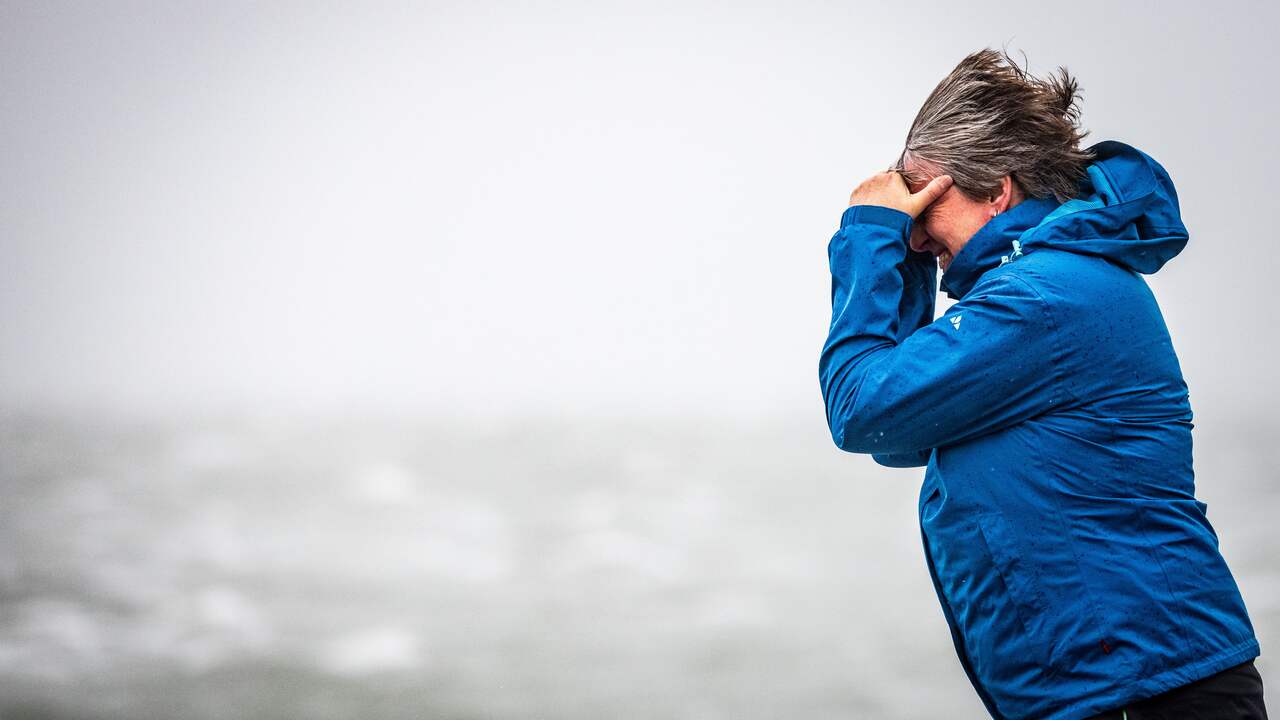 Hoe laat is de storm bij jou? Zo trekt storm Ciarán over het land | Algemeen | NU.nl