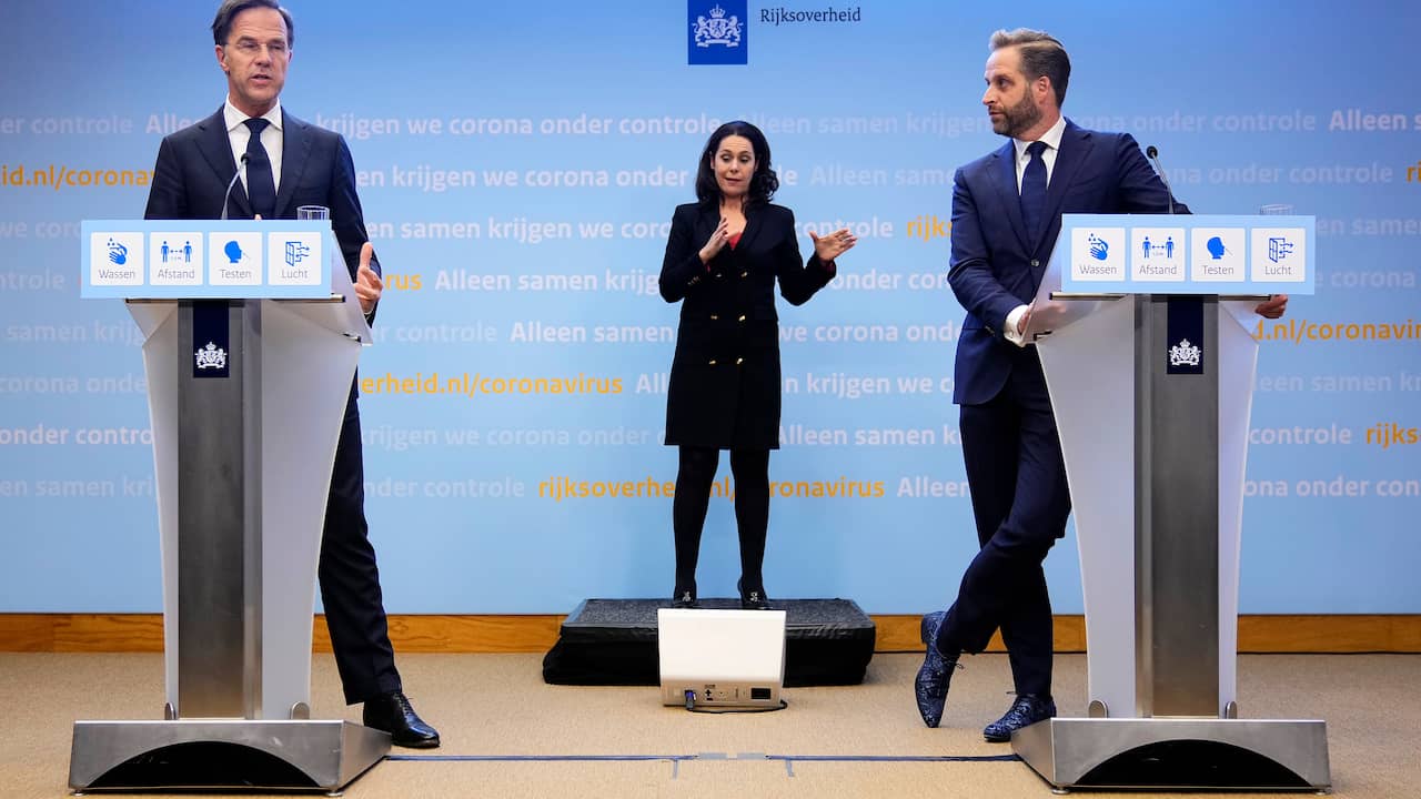 Rutte en De Jonge kondigen nieuwe coronamaatregelen aan | NU.nl Rutte en De Jonge kondigen nieuwe coronamaatregelen aan | NU.nl