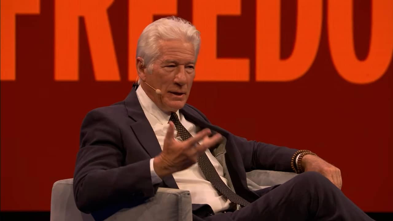 Richard Gere haalt uit naar Donald Trump: 'Hij is een maniak' | NU.nl