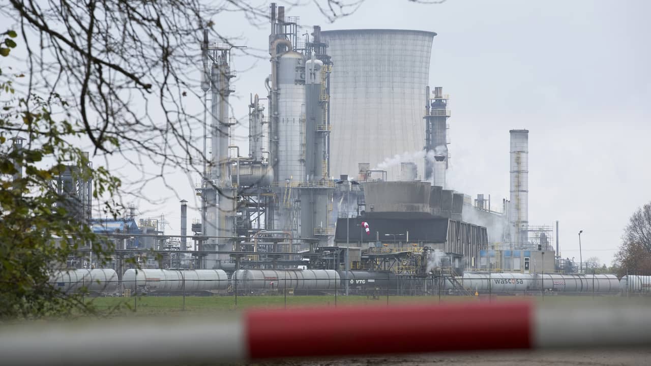 Chemiebedrijf Sabic wacht mogelijk boete van 25 miljoen na dodelijk ...