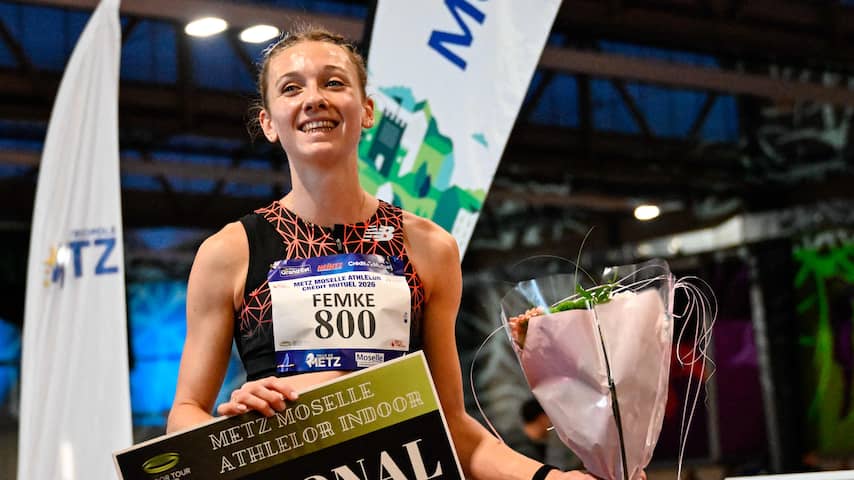 Femke Bol loopt naar zege én Nederlands indoorrecord bij debuut op 800 ...