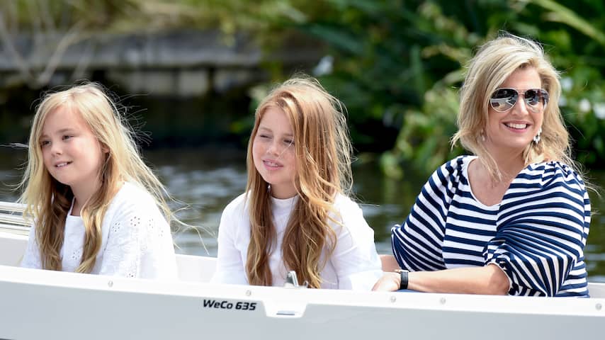 Prinses Ariane wordt vijftien: de leukste foto's van de jongste prinses ...